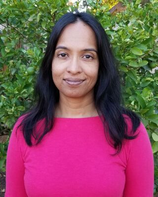 Nadia Islam, PhD, LCSW - Yellow Chair Collective